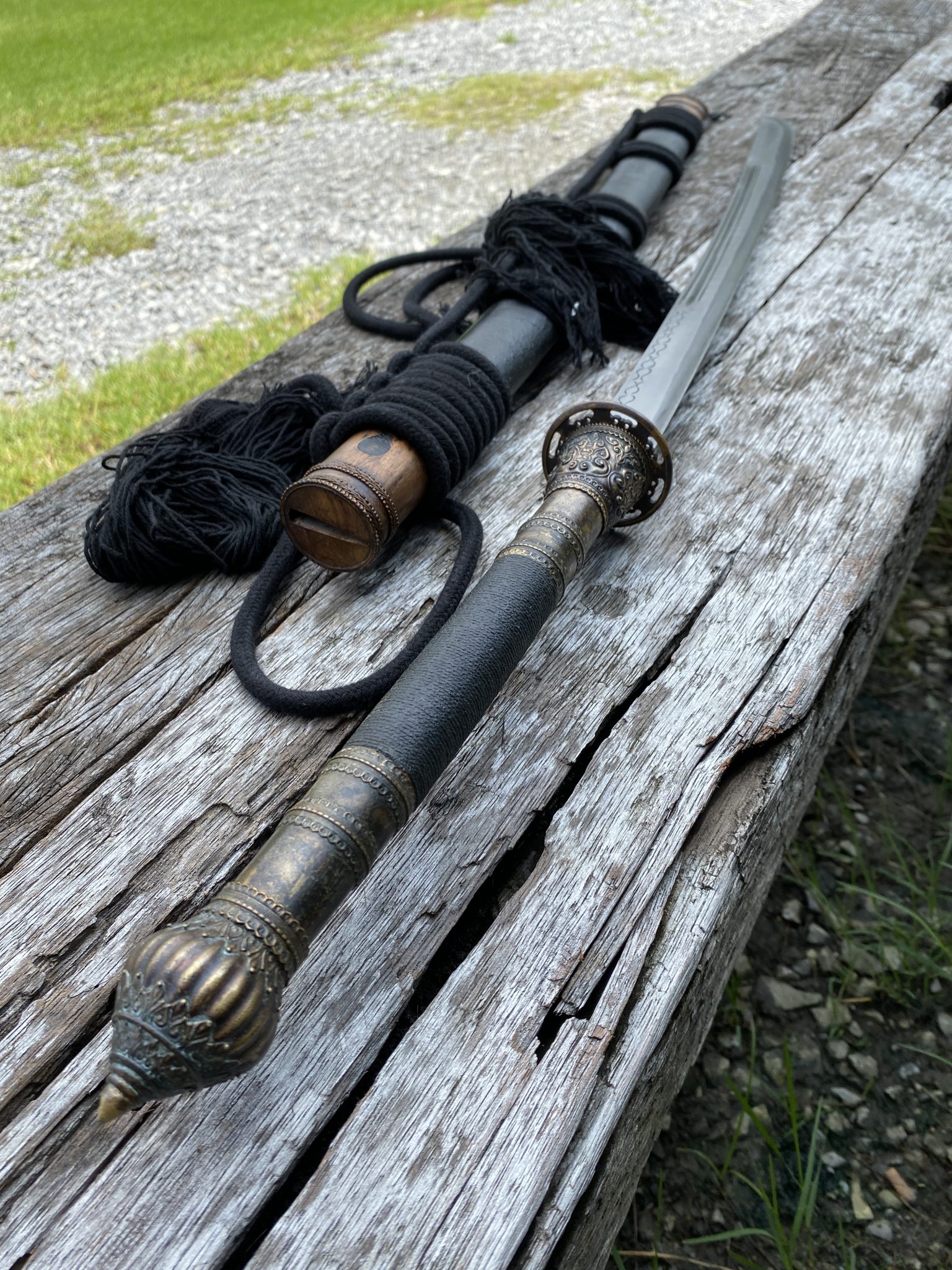 Laos – Viet Dhaab – Siamese Edge