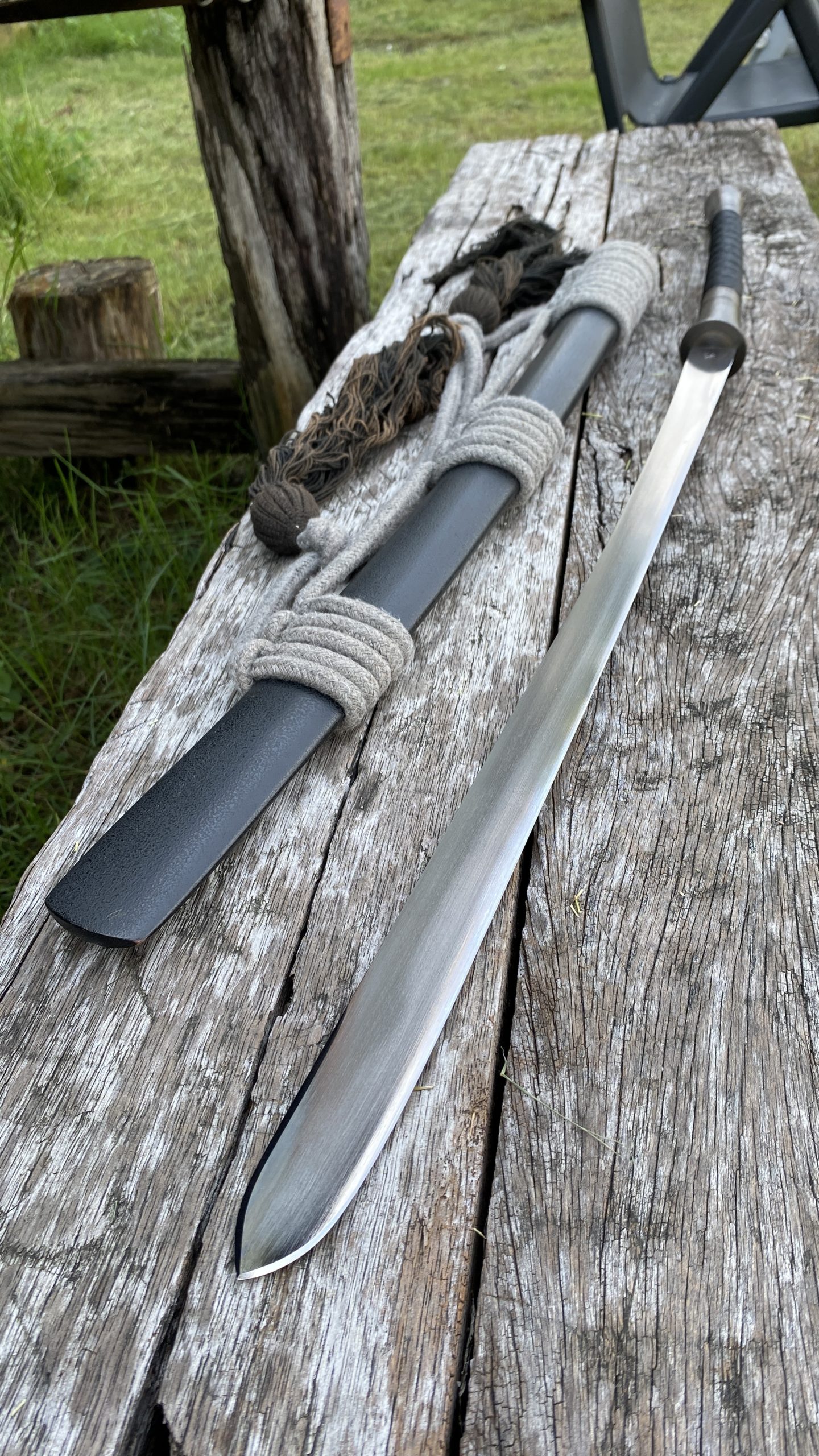 Siamese Edge – TRADITIONAL HANDCRAFT SWORD FROM EXPERT ARTISANS